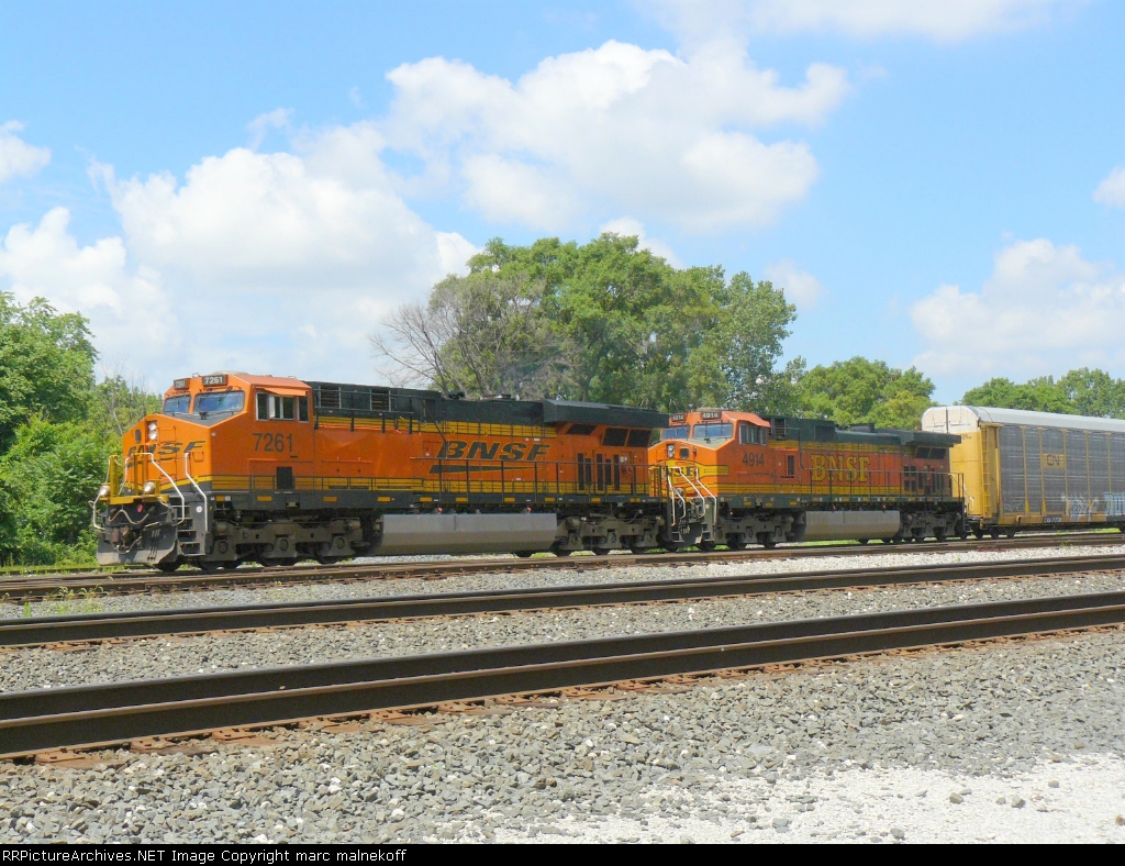 BNSF 7261